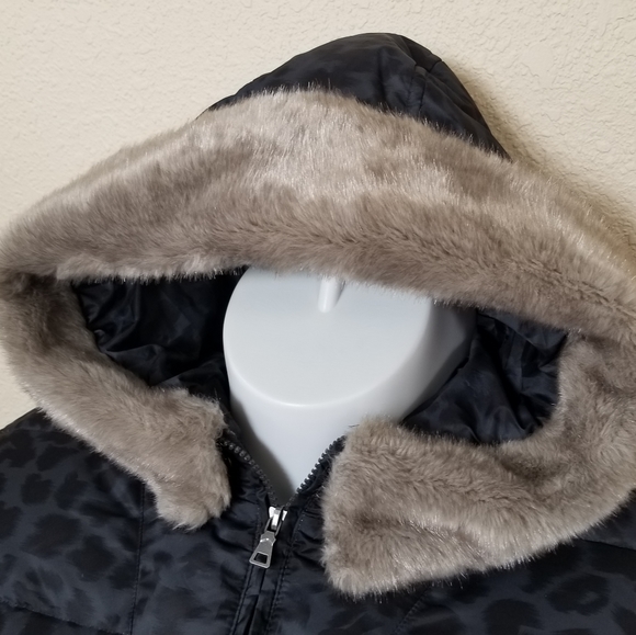 Moda International | Jackets & Coats | Moda International Victorias ...